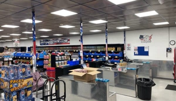 Buy Wholesale Fireworks Online | Wholesale Fireworks Corp